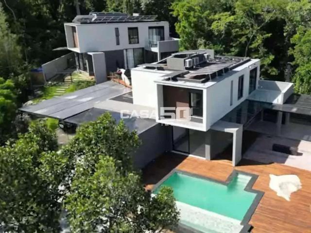 Casa / Sobrado em Condomínio para Venda em Atibaia/SP Itapetinga 4 Quartos