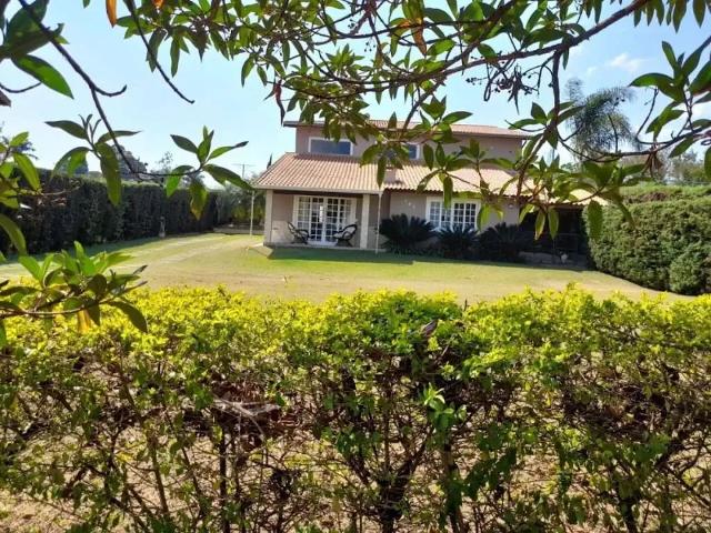 Casa / Sobrado em Condomínio para Venda em Atibaia/SP Jardim dos Pinheiros 4 Quartos