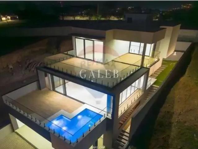 Casa / Sobrado em Condomínio para Venda em Atibaia/SP Jardim dos Pinheiros 3 Quartos