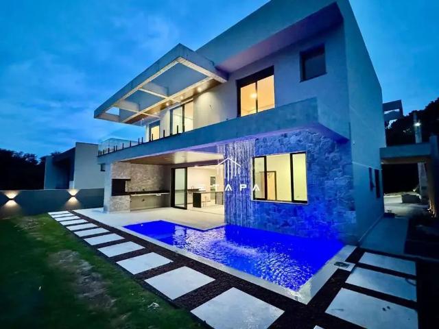 Casa / Sobrado em Condomínio para Venda em Atibaia/SP Jardim São Nicolau 4 Quartos