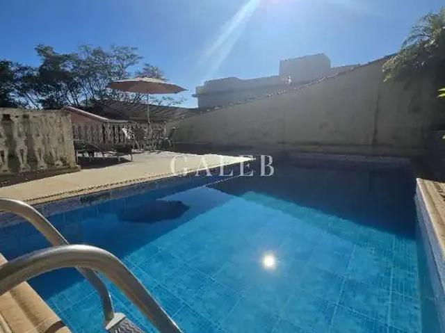 Casa / Sobrado em Condomínio para Venda em Atibaia/SP Jardim Shangri Lá 3 Quartos