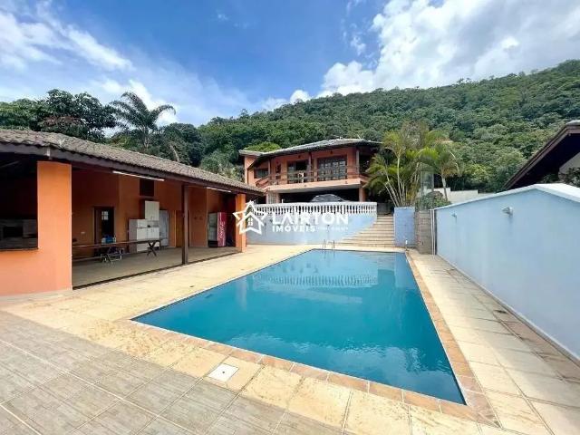 Casa / Sobrado em Condomínio para Venda em Atibaia/SP Laranja Azeda 4 Quartos