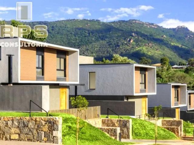 Casa / Sobrado em Condomínio para Venda em Atibaia/SP Marmeleiro 3 Quartos