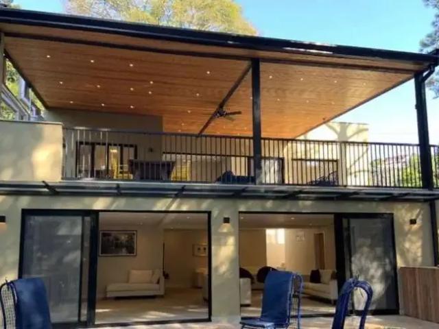 Casa / Sobrado em Condomínio para Venda em Atibaia/SP Mato Dentro 6 Quartos