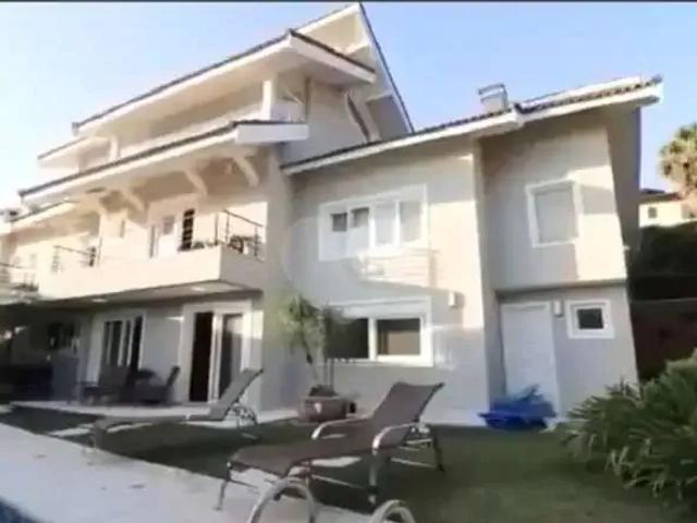 Casa / Sobrado em Condomínio para Venda em Atibaia/SP Parque Arco Iris 5 Quartos