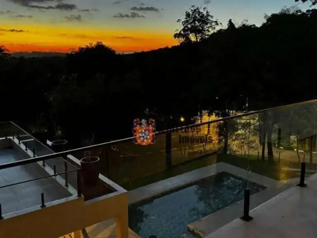 Casa / Sobrado em Condomínio para Venda em Atibaia/SP Parque Rio Abaixo 4 Quartos