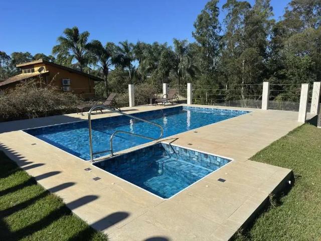 Casa / Sobrado em Condomínio para Venda em Atibaia/SP Parque Rio Abaixo 4 Quartos