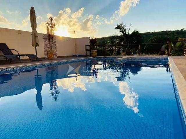 Casa / Sobrado em Condomínio para Venda em Atibaia/SP Parque Rio Abaixo 6 Quartos