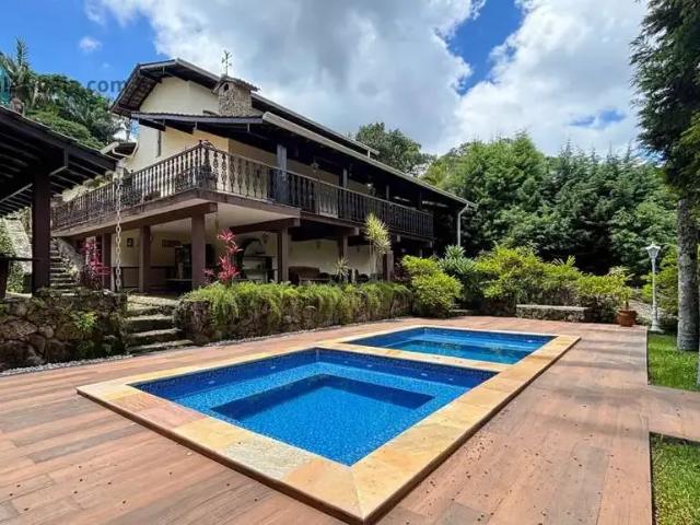 Casa / Sobrado em Condomínio para Venda em Atibaia/SP Portão 3 Quartos