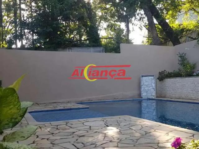 Casa / Sobrado em Condomínio para Venda em Atibaia/SP Retiro das Fontes 3 Quartos