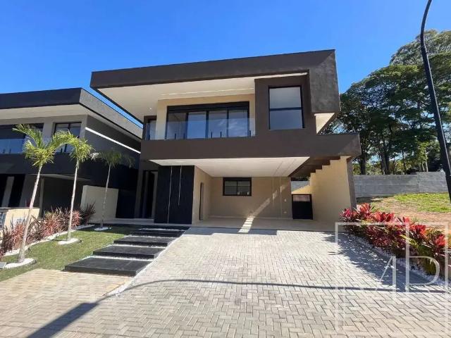 Casa / Sobrado em Condomínio para Venda em Atibaia/SP San Fernando Valley 4 Quartos