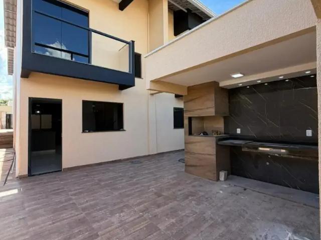 Casa / Sobrado em Condomínio para Venda em Águas Lindas de Goiás/GO Centro 2 Quartos