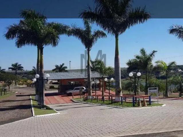 Casa / Sobrado em Condomínio para Venda em Alvorada do Sul/PR Condomínio Riviera do Nascente 3 Quartos
