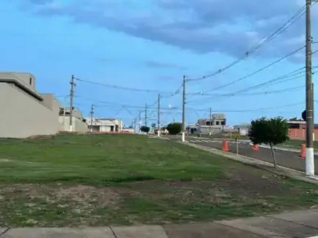 Casa / Sobrado em Condomínio para Venda em Americana/SP Chácara Letônia