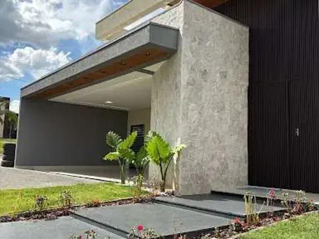 Casa / Sobrado em Condomínio para Venda em Anápolis/GO Condomínio Residencial Grand Trianon 4 Quartos