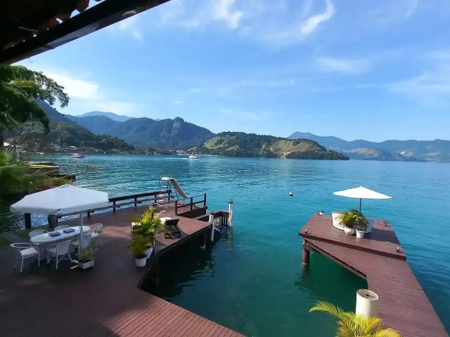 Casa / Sobrado em Condomínio para Venda em Angra dos Reis/RJ Camorim Pequeno 8 Quartos