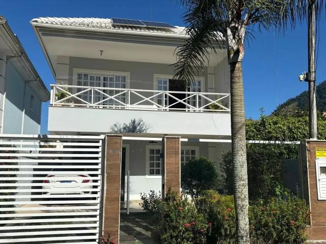 Casa / Sobrado em Condomínio para Venda em Angra dos Reis/RJ Garatucaia 3 Quartos
