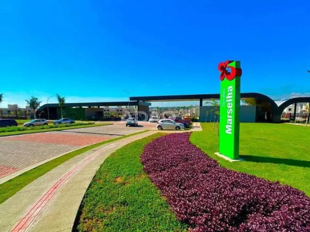 Casa / Sobrado em Condomínio para Venda em Aparecida de Goiânia/GO Conjunto Residencial Storil 4 Quartos