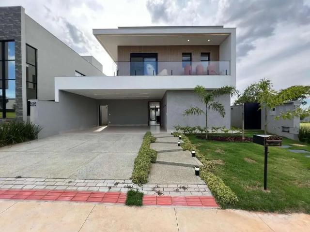Casa / Sobrado em Condomínio para Venda em Aparecida de Goiânia/GO Jardim Cristal 4 Quartos