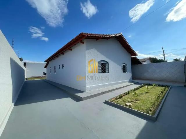 Casa / Sobrado em Condomínio para Venda em Aparecida de Goiânia/GO Jardim Luz 3 Quartos