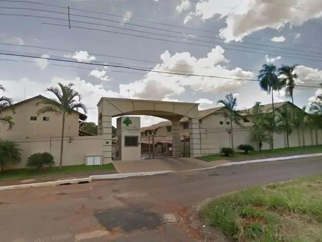 Casa / Sobrado em Condomínio para Venda em Aparecida de Goiânia/GO Sítios Santa Luzia 3 Quartos
