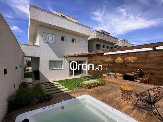 Casa / Sobrado em Condomínio para Venda em Aparecida de Goiânia/GO Sítios Santa Luzia 3 Quartos