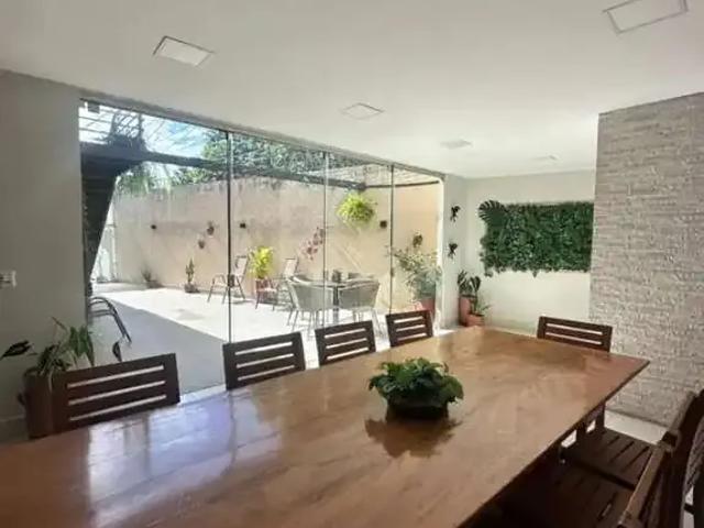 Casa / Sobrado em Condomínio para Venda em Aparecida de Goiânia/GO Parque Veiga Jardim 3 Quartos