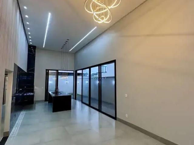 Casa / Sobrado em Condomínio para Venda em Aparecida de Goiânia/GO Parqville Pinheiros 3 Quartos