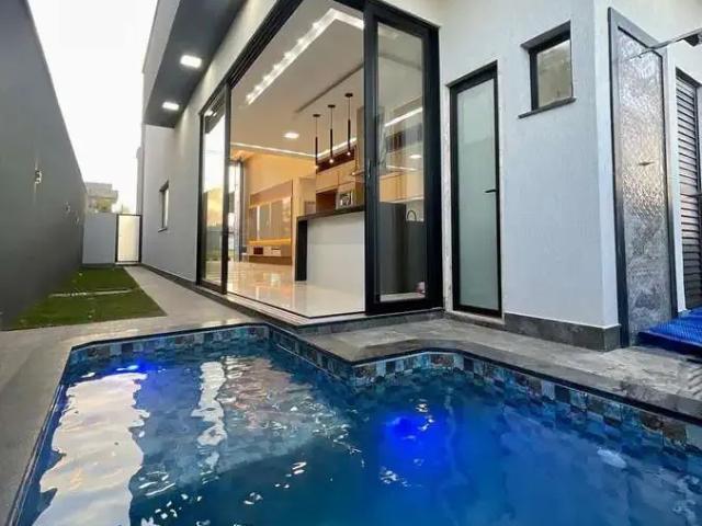 Casa / Sobrado em Condomínio para Venda em Aparecida de Goiânia/GO Parqville Pinheiros 3 Quartos