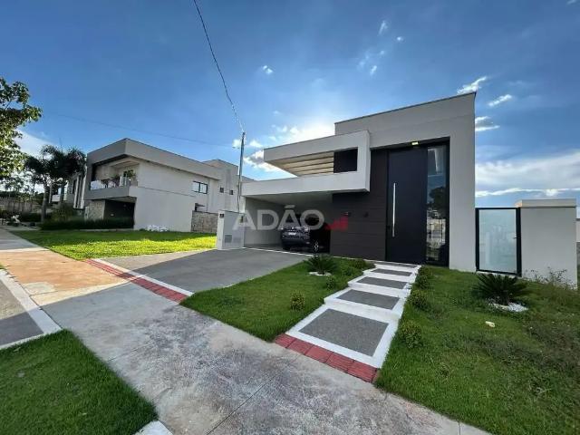 Casa / Sobrado em Condomínio para Venda em Aparecida de Goiânia/GO Parqville Pinheiros 3 Quartos