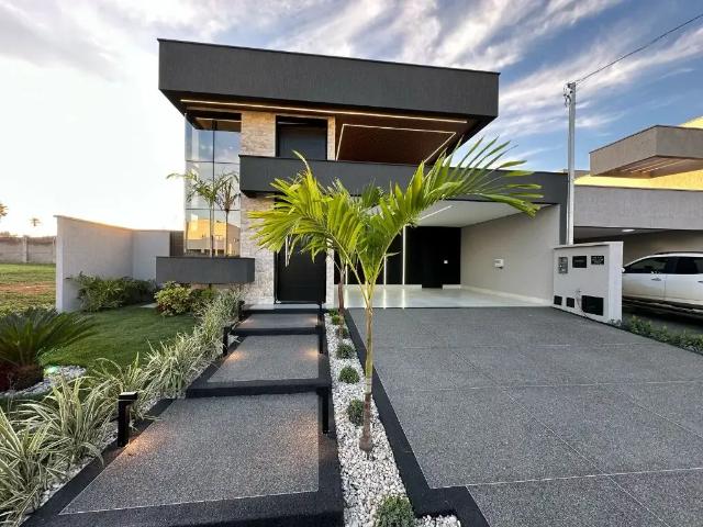 Casa / Sobrado em Condomínio para Venda em Aparecida de Goiânia/GO Parqville Pinheiros 3 Quartos