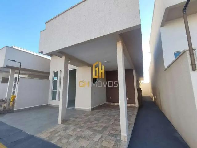 Casa / Sobrado em Condomínio para Venda em Aparecida de Goiânia/GO Vila São Joaquim 3 Quartos