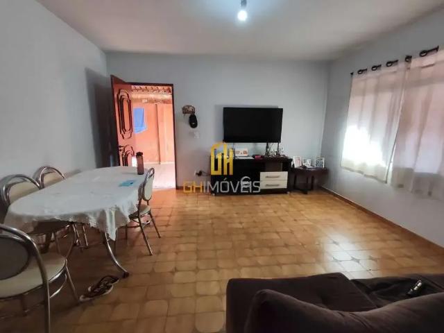 Casa / Sobrado em Condomínio para Venda em Aparecida de Goiânia/GO Vila São Tomaz 4 Quartos