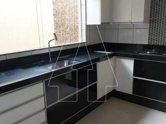 Casa / Sobrado em Condomínio para Venda em Araçatuba/SP Condomínio Residencial Serra Dourada 3 Quartos