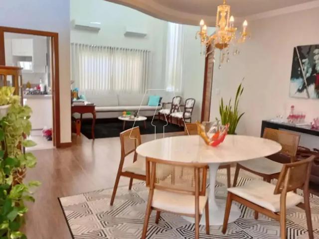 Casa / Sobrado em Condomínio para Venda em Araçatuba/SP Condomínio Residencial Serra Dourada 3 Quartos