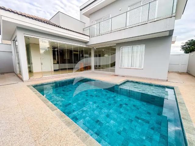 Casa / Sobrado em Condomínio para Venda em Araçatuba/SP Condomínio Vila Toscana 4 Quartos