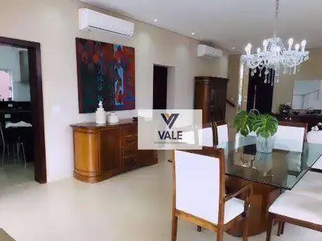 Casa / Sobrado em Condomínio para Venda em Araçatuba/SP Condomínio Vila Toscana 4 Quartos
