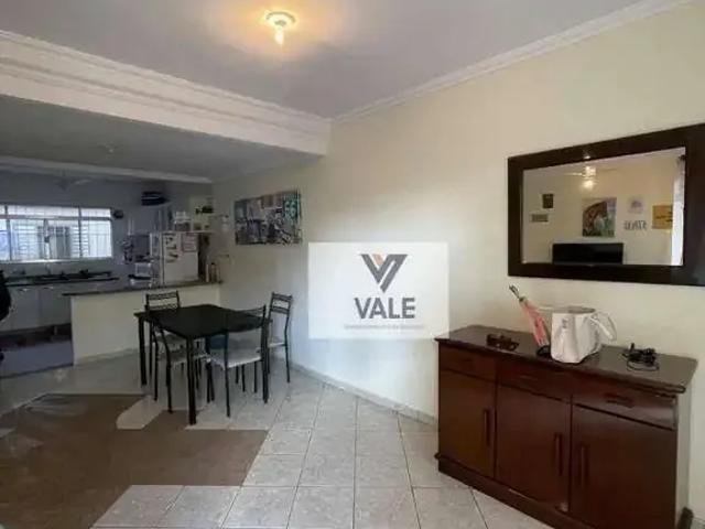 Casa / Sobrado em Condomínio para Venda em Araçatuba/SP Ipanema 4 Quartos