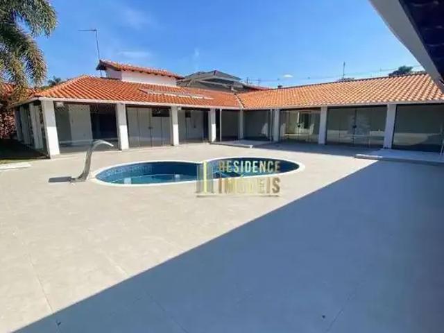 Casa / Sobrado em Condomínio para Venda em Araçoiaba da Serra/SP Barreiro 5 Quartos