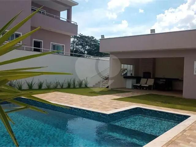 Casa / Sobrado em Condomínio para Venda em Araçoiaba da Serra/SP Campo do Meio 5 Quartos