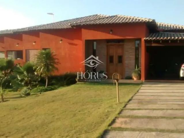 Casa / Sobrado em Condomínio para Venda em Araçoiaba da Serra/SP Centro 4 Quartos