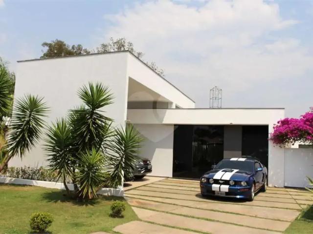 Casa / Sobrado em Condomínio para Venda em Araçoiaba da Serra/SP Centro 3 Quartos