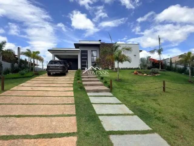 Casa / Sobrado em Condomínio para Venda em Araçoiaba da Serra/SP Centro 3 Quartos