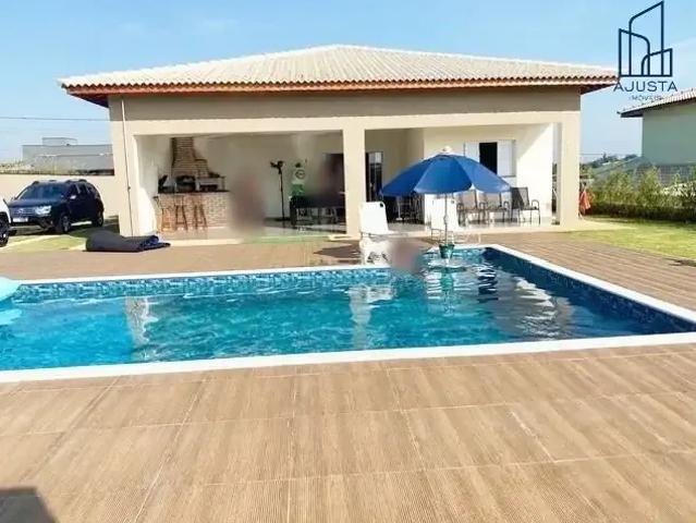 Casa / Sobrado em Condomínio para Venda em Araçoiaba da Serra/SP Centro 3 Quartos