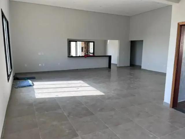 Casa / Sobrado em Condomínio para Venda em Araçoiaba da Serra/SP Condomínio Saint Charbel 4 Quartos
