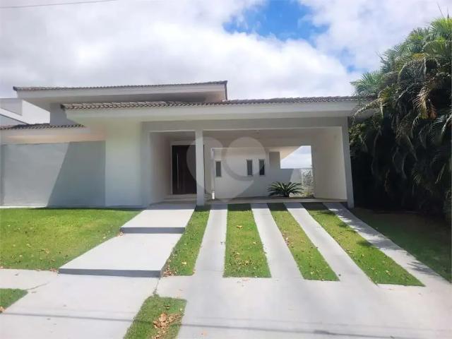Casa / Sobrado em Condomínio para Venda em Araçoiaba da Serra/SP Jardim Village Saint Charbel 3 Quartos