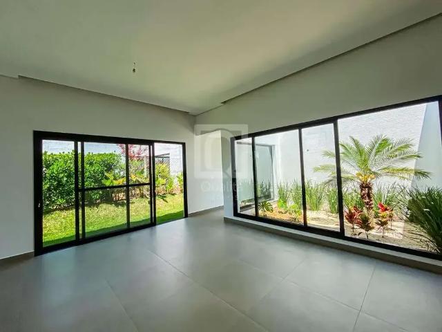 Casa / Sobrado em Condomínio para Venda em Araçoiaba da Serra/SP Condomínio Saint Charbel 3 Quartos