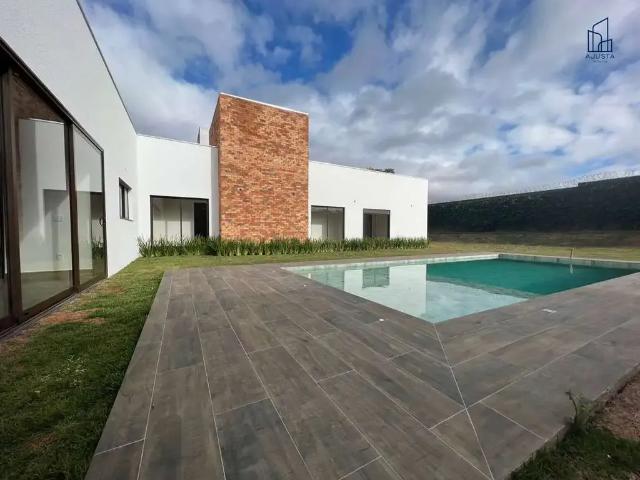 Casa / Sobrado em Condomínio para Venda em Araçoiaba da Serra/SP Lago Azul 4 Quartos