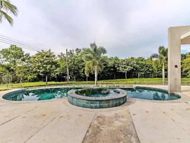Casa / Sobrado em Condomínio para Venda em Araçoiaba da Serra/SP Rio Verde 4 Quartos