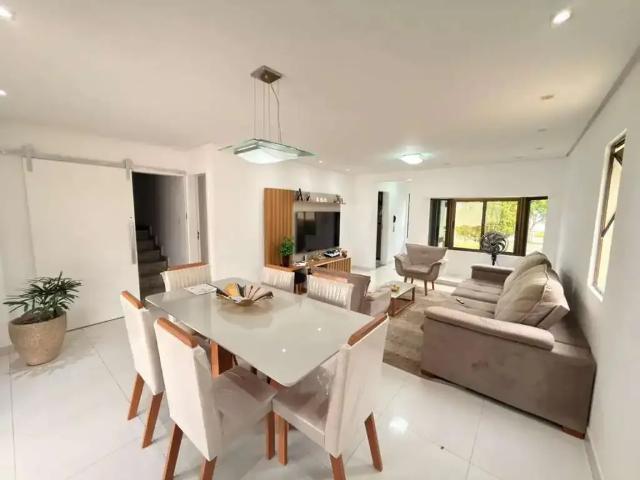 Casa / Sobrado em Condomínio para Venda em Aracaju/SE Aruana 4 Quartos